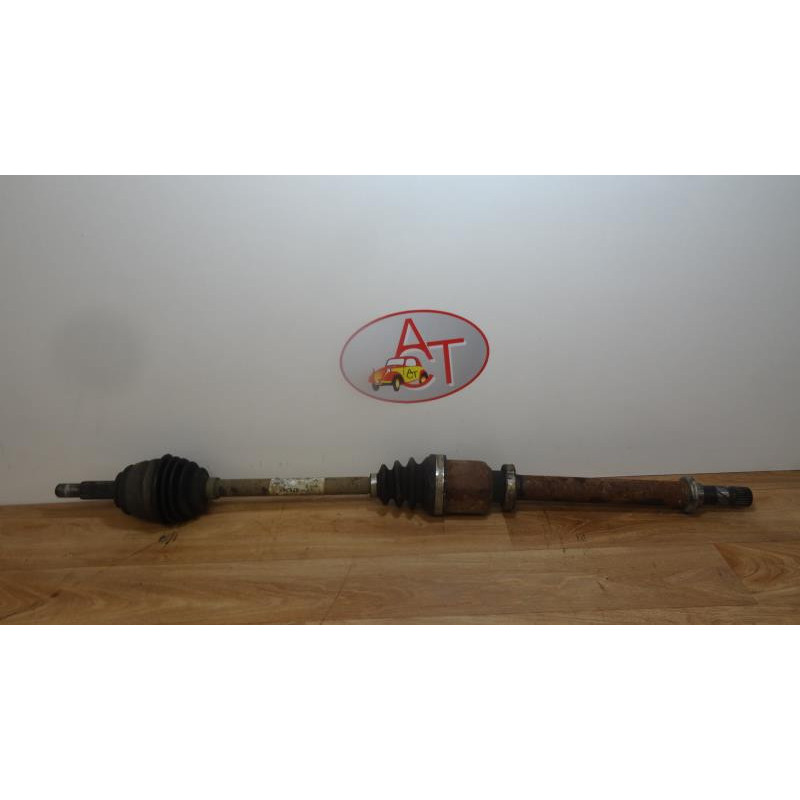 Cardan droit (transmission) DACIA SANDERO d’occasion